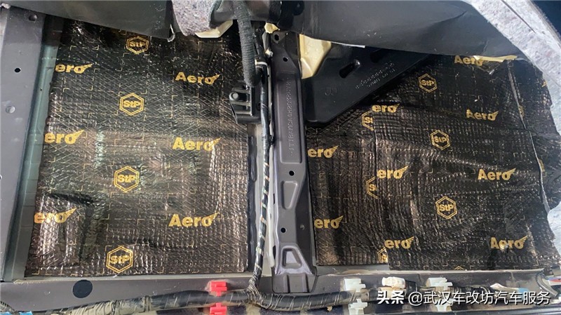 Sound insulation improves the comfort of the passenger compartment ...