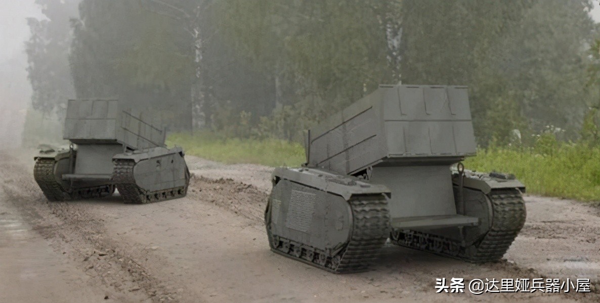 A model of the combination of Soviet tanks and British and American ...