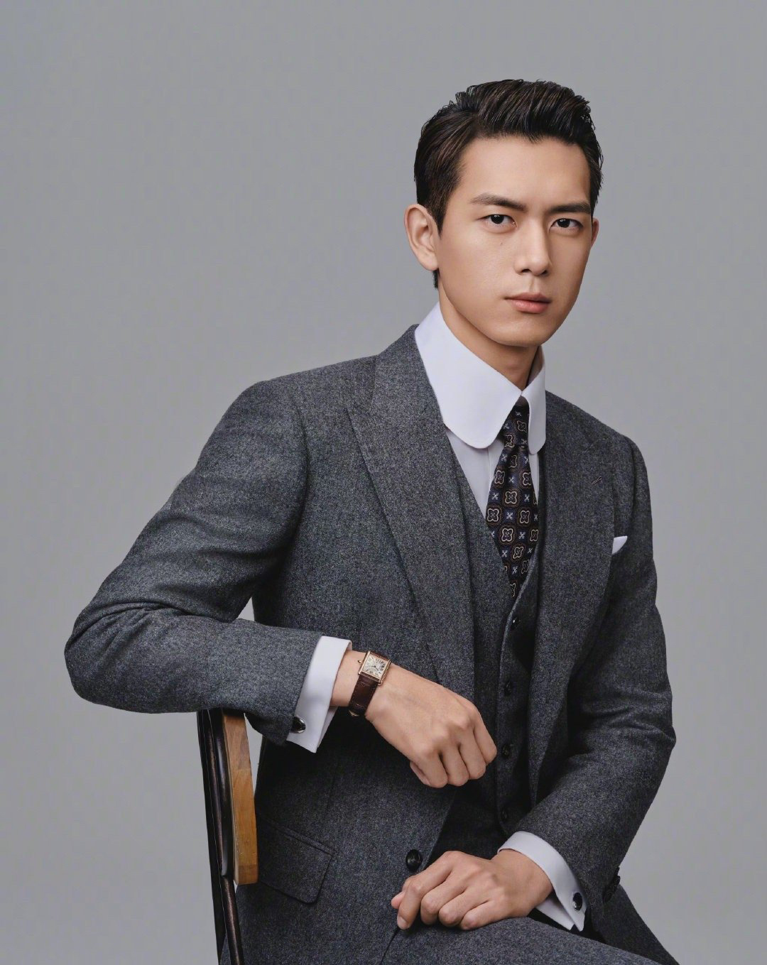 Yang Yang, Deng Lun, and Li are in the same frame, and the three big ...