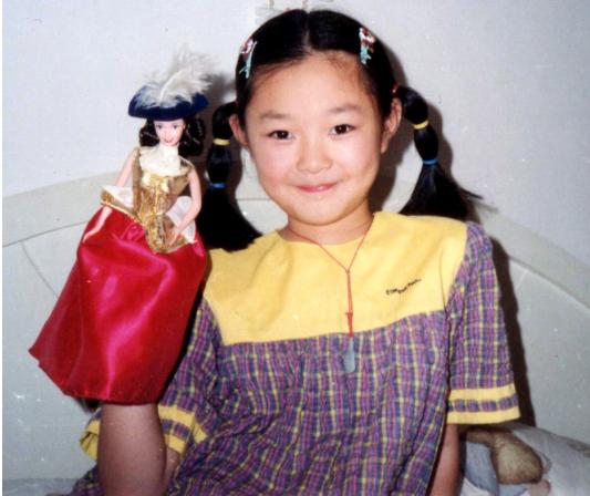 Song Yi debuted for 12 years, and 25 plays are all supporting roles ...