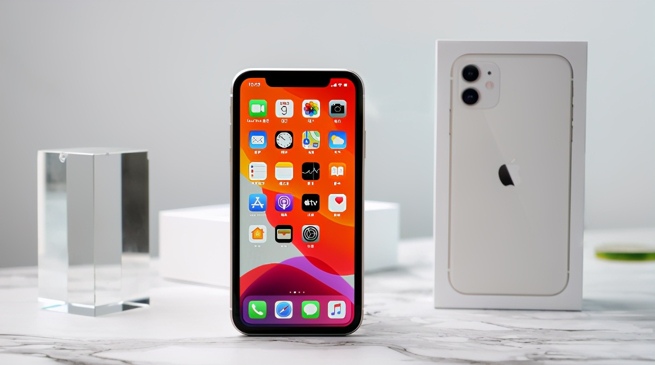 At present, "rotten street" 4 iPhone mobile phone, which is the people ...