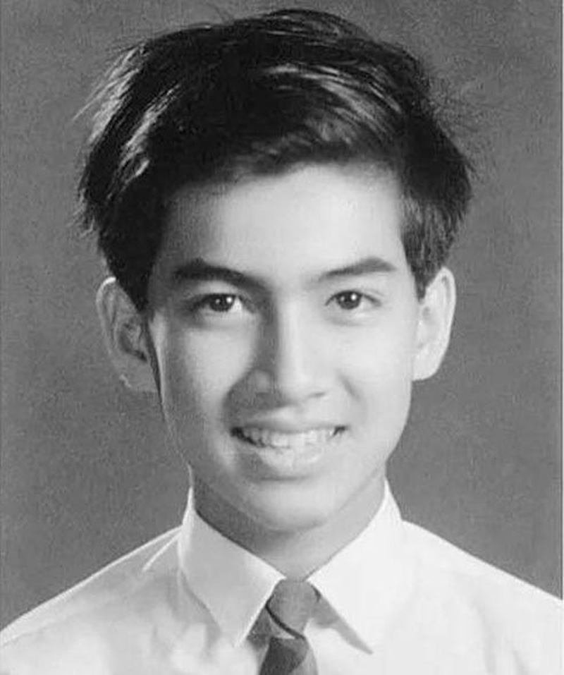 Sihanouk has 14 children, and there are only eight sons. It is too ...