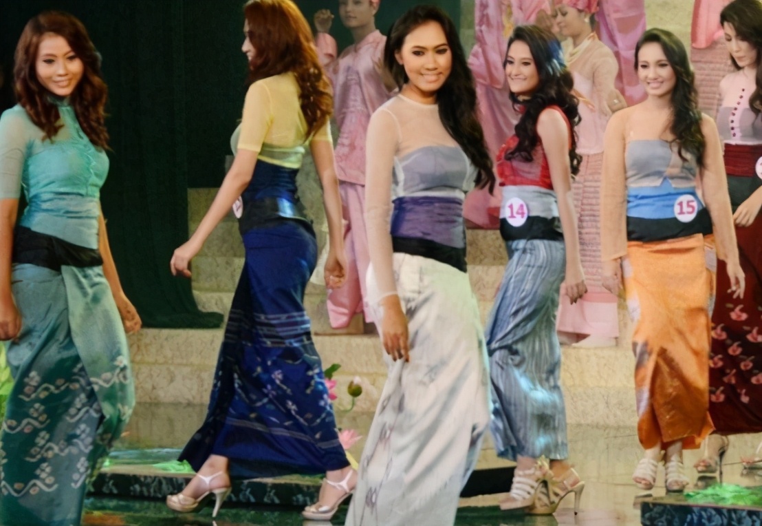 Why do Burmese women love to wear long skirts? But it has benefited the ...