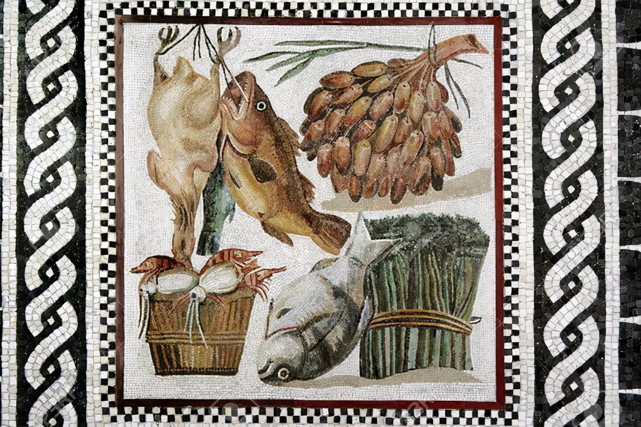 Eat flamingos, ostrich eggs, peacocks?How many tastes did the ancient ...