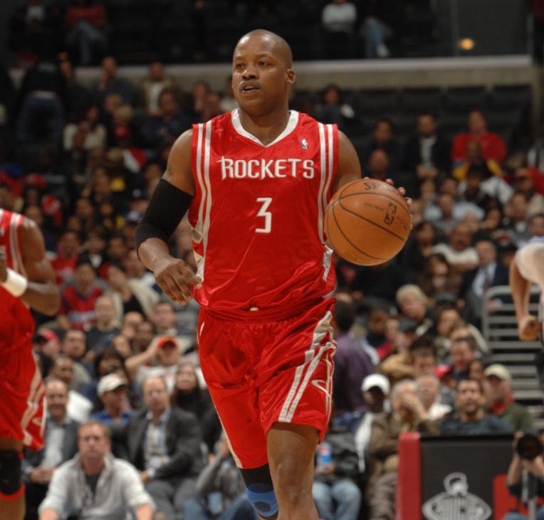 Francis: After Yao Ming was provoked, he stepped forward. It was the ...