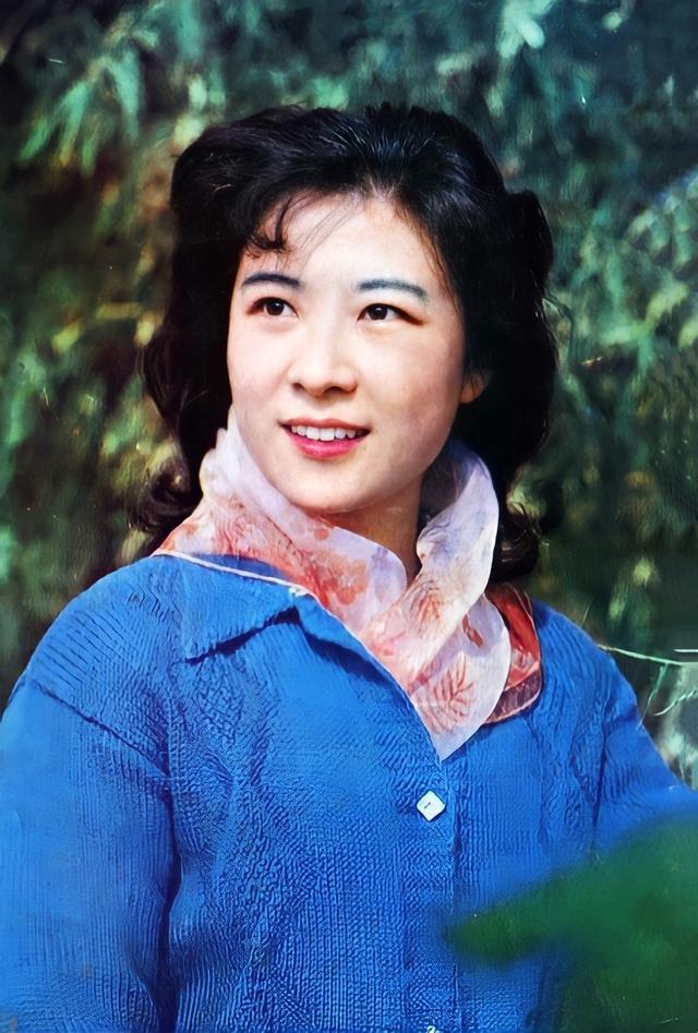 Wang Fuli and her husband Wang Qun have been in love with each other ...