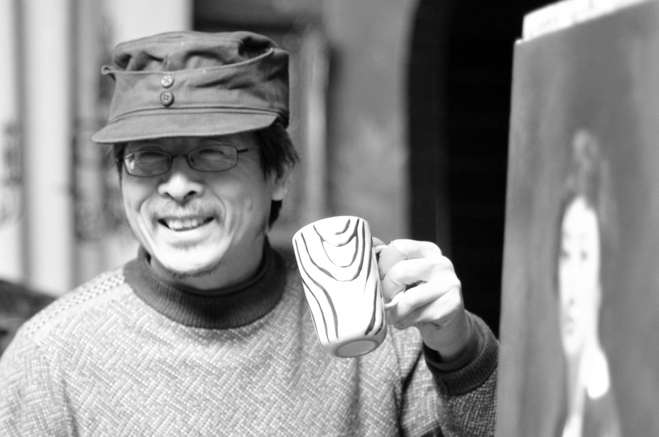 Super-realistic painter Leng Jun: Comparable to a human camera, a ...