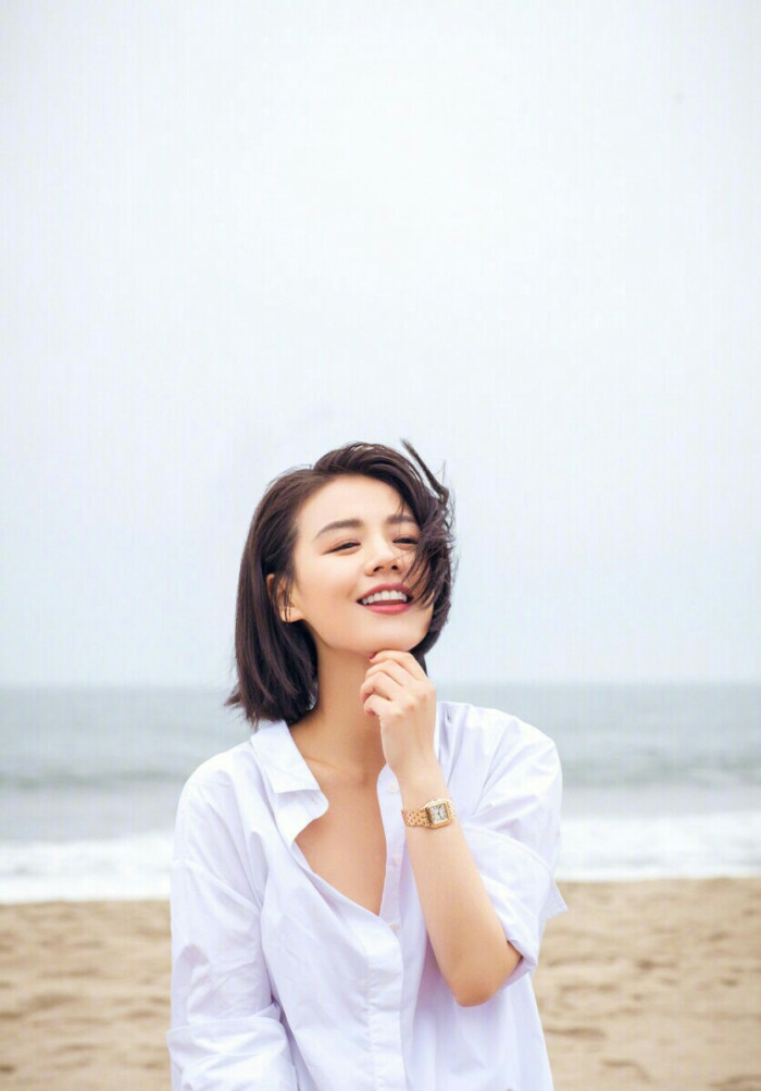 Short hair: Yang Zi, Li Qin, Zhou Dongyu, Zhao Liying, Yang Mi, Gao ...