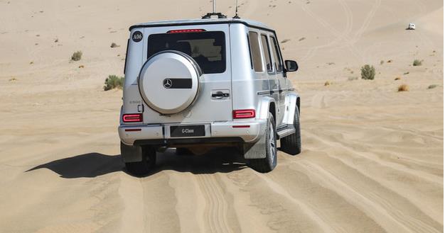 Which off-road performance is better between Mercedes-Benz G-Class and ...