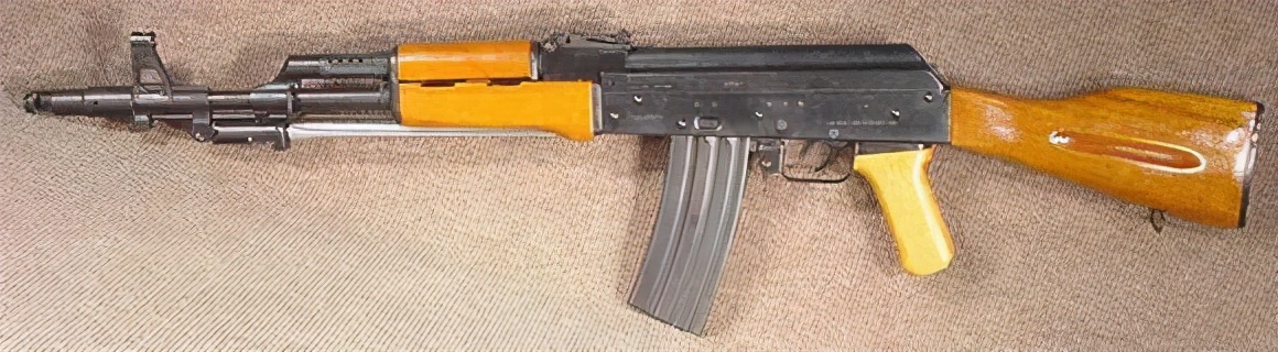 Fired 5.56 AK, Type 84 assault rifle of China North Industries - iMedia
