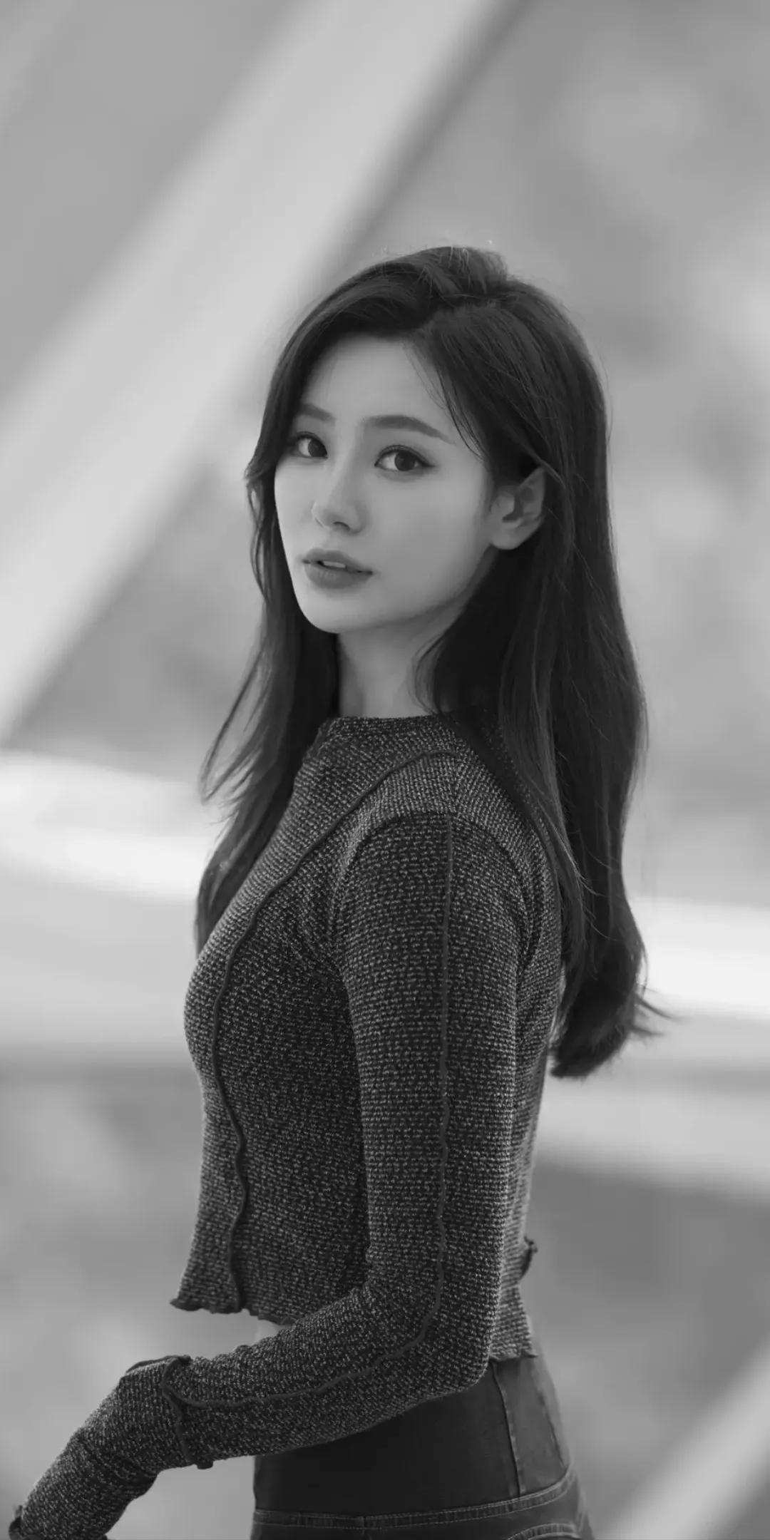 Miss Chinese champion, Phoenix TV hostess Guo Yangzi, everyone loves ...