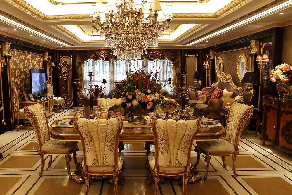 The nouveau riche flaunts that he is rich, and he decorates ...