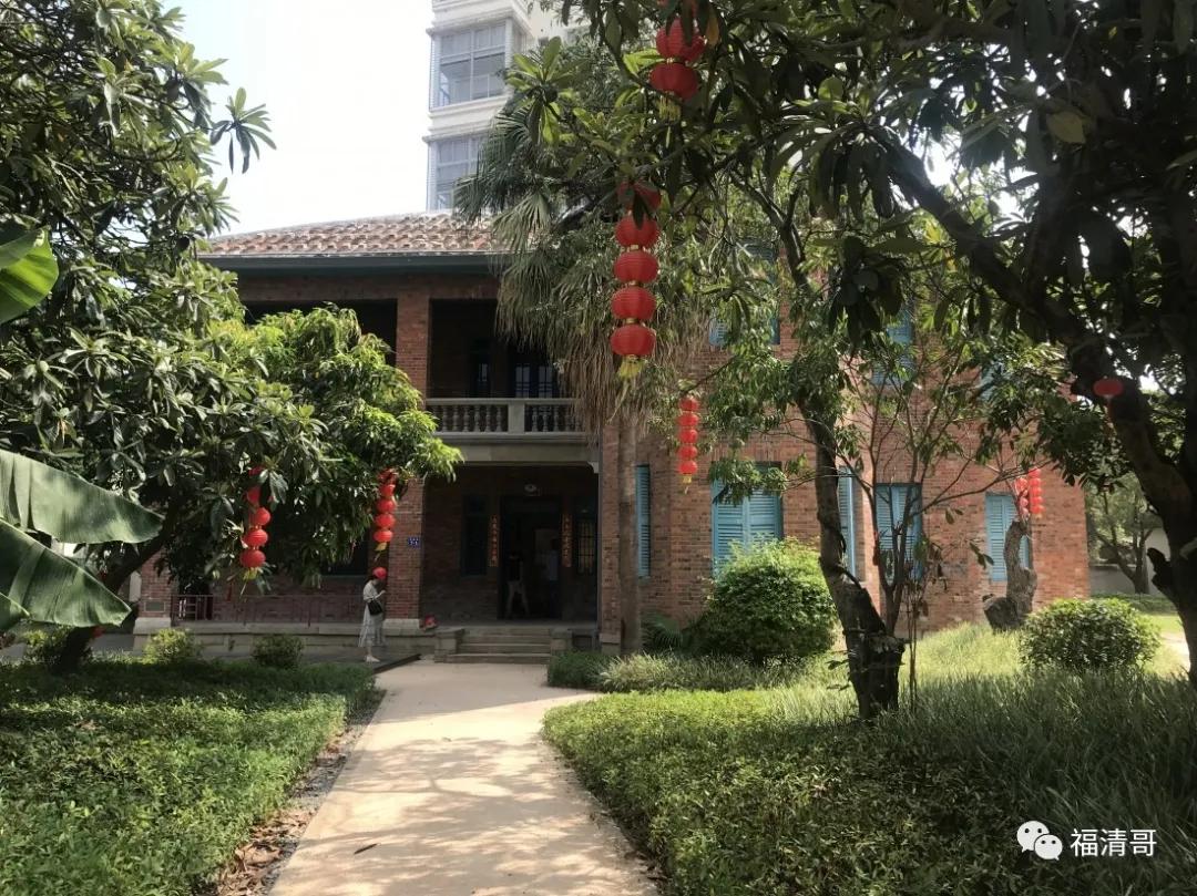 Don't "cuo" too!Each of these old buildings in Fuqing is stunning ...