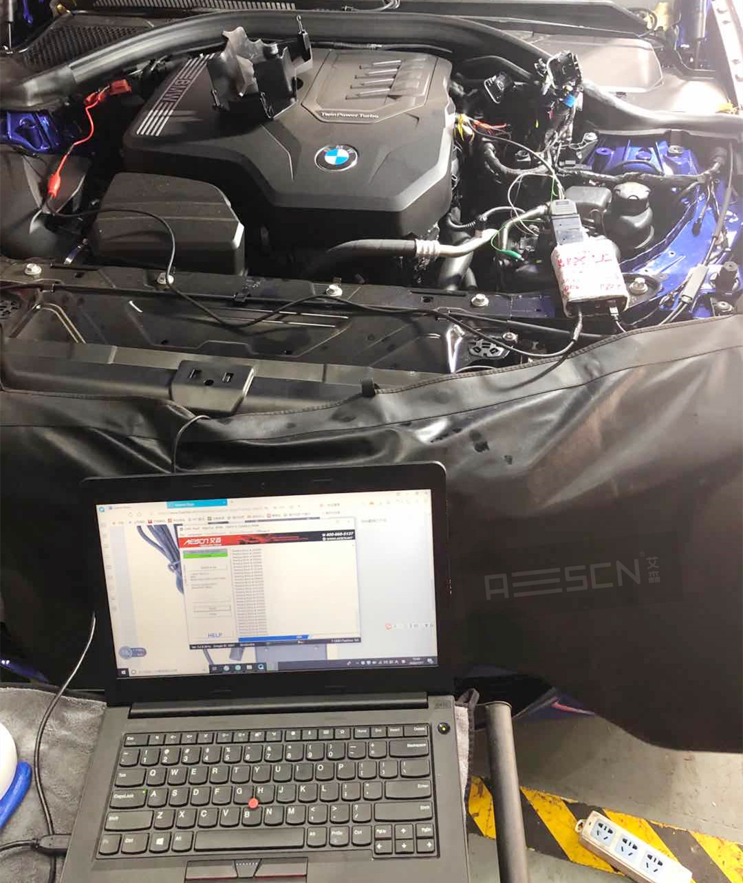 根據20款寶馬325i原廠動力特性進行ECU程序定製升級 - 資訊咖