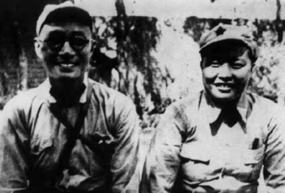 "Rare" 13 group photos of Marshal Liu Bocheng and his wife Wang Ronghua ...