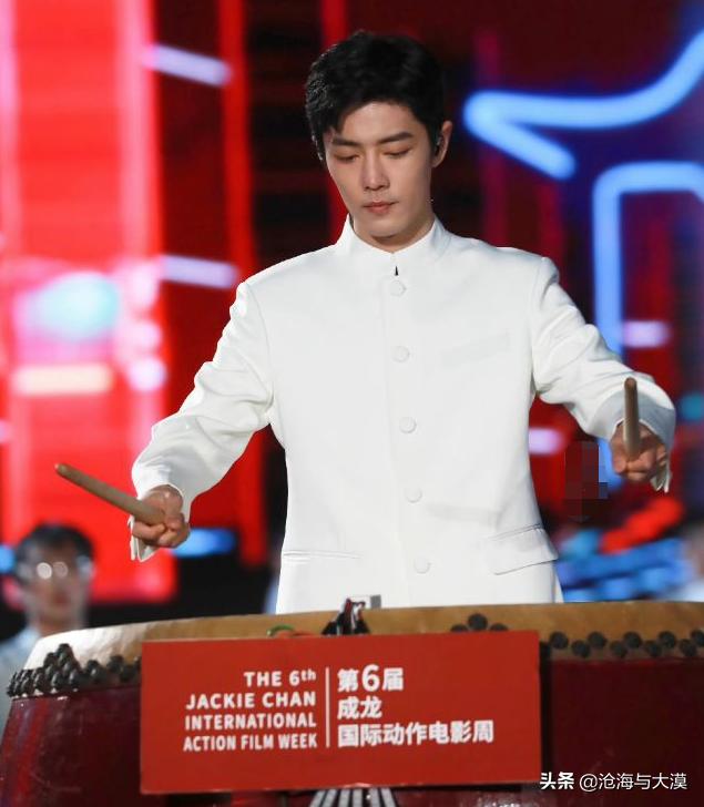 Xiao Zhan and Jackie Chan sang film week theme song "China Force", the ...
