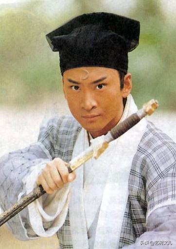 Being able to star in many dramas, "Zhuge Liang" and "Hou Liangping ...