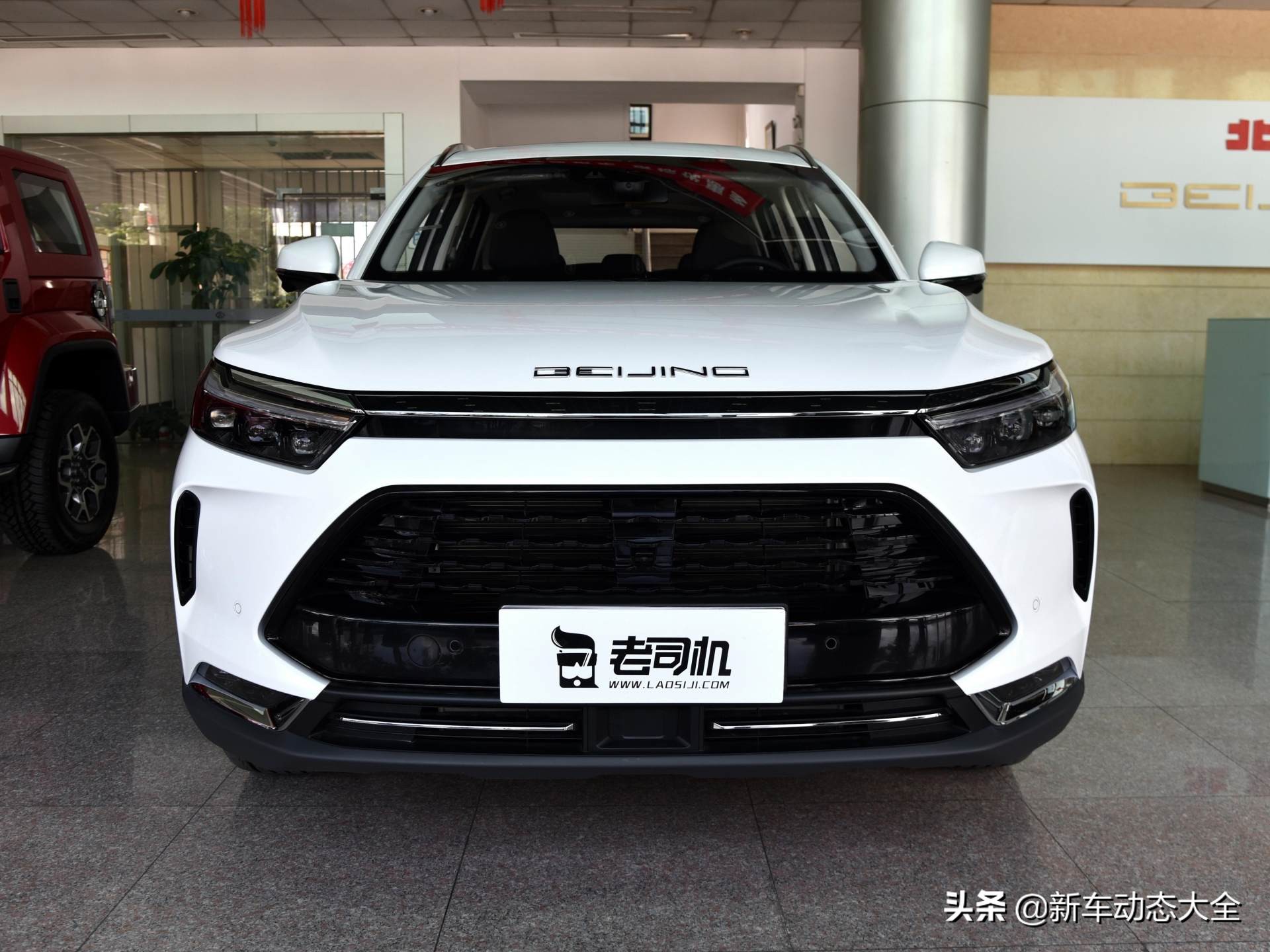 Out of the aura of Mercedes-Benz, can this brand of car work?Real shot ...