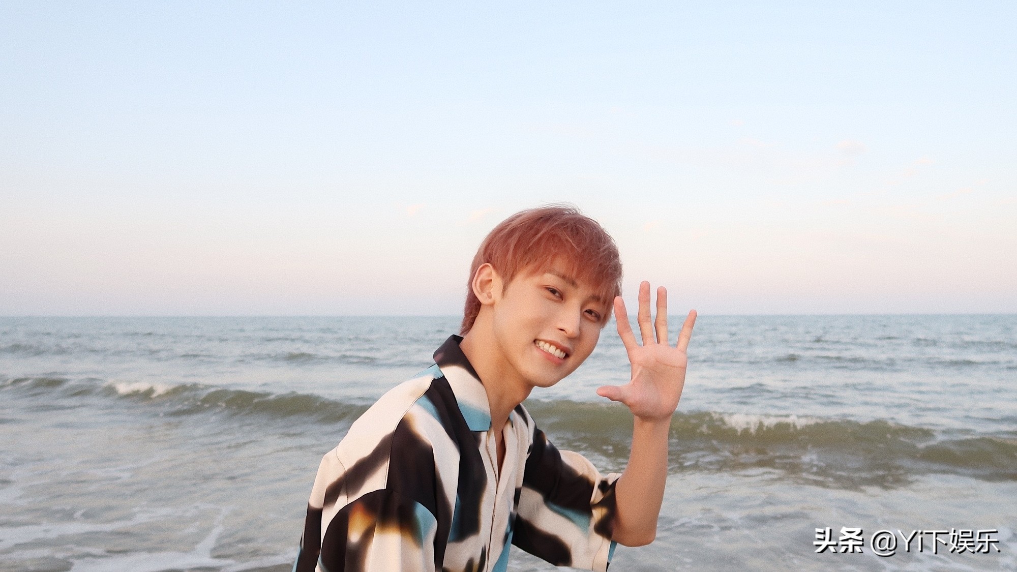 In a large-scale series, Li Junhao and Tang Jiuzhou's "girlfriend ...