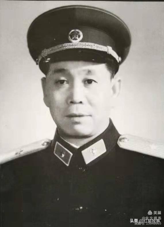 General Shi Ying taught me to sing "Military Song" - iMedia