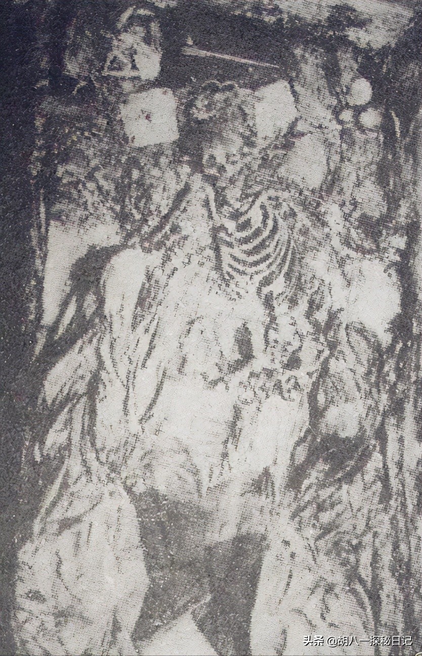 Record the moment when the Wanli Emperor Ding Tomb was excavated: the ...