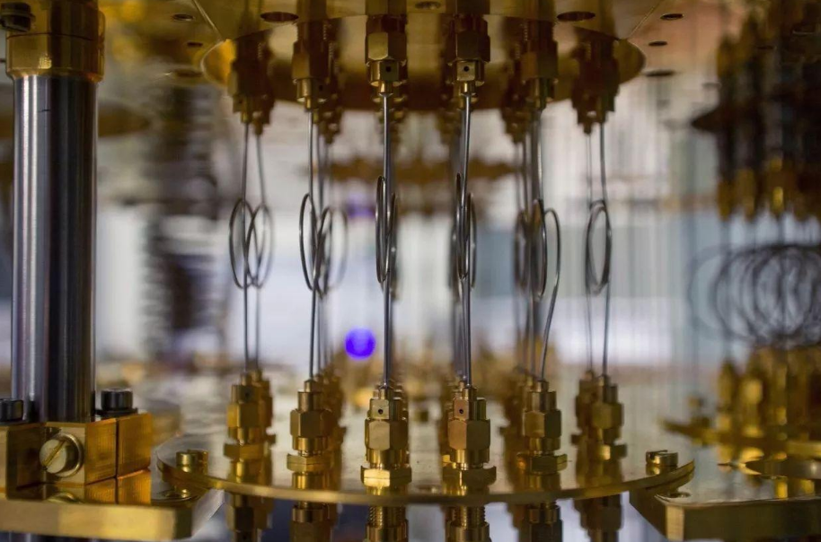 The "Nine Chapters" of Quantum Computers: Ten billion times faster than ...