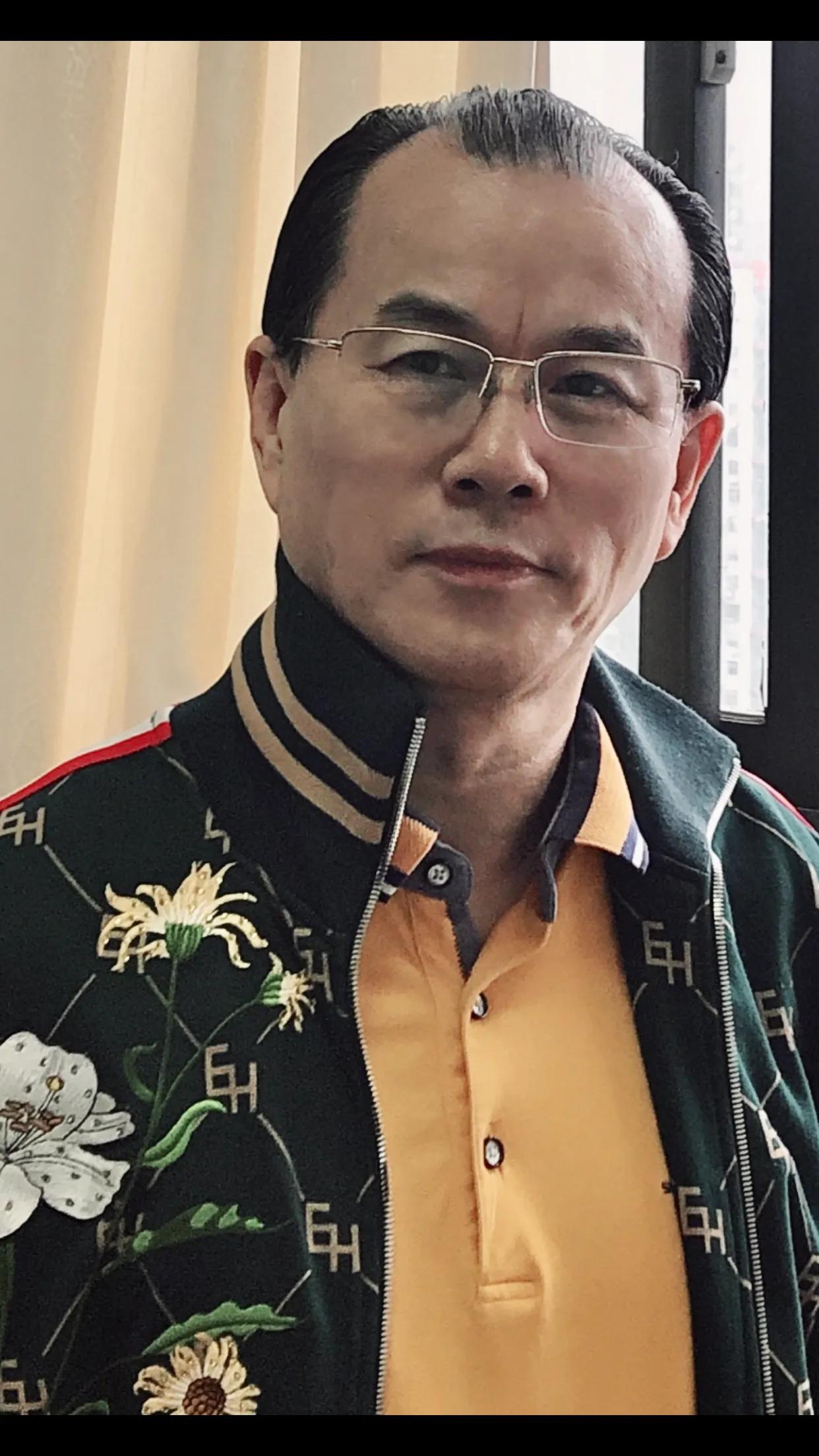 Famous Artist-Mr. Zhao Yue's Ceramic Art Exhibition - iNEWS