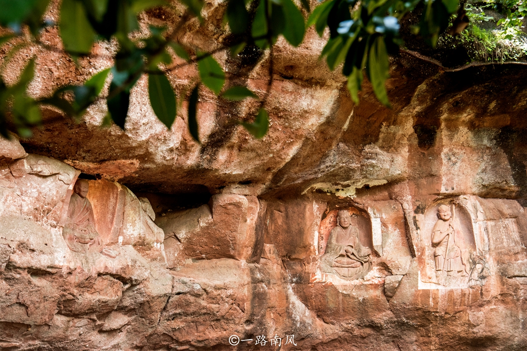 Two popular scenic spots in Ganzhou, Jiangxi, although there are not ...