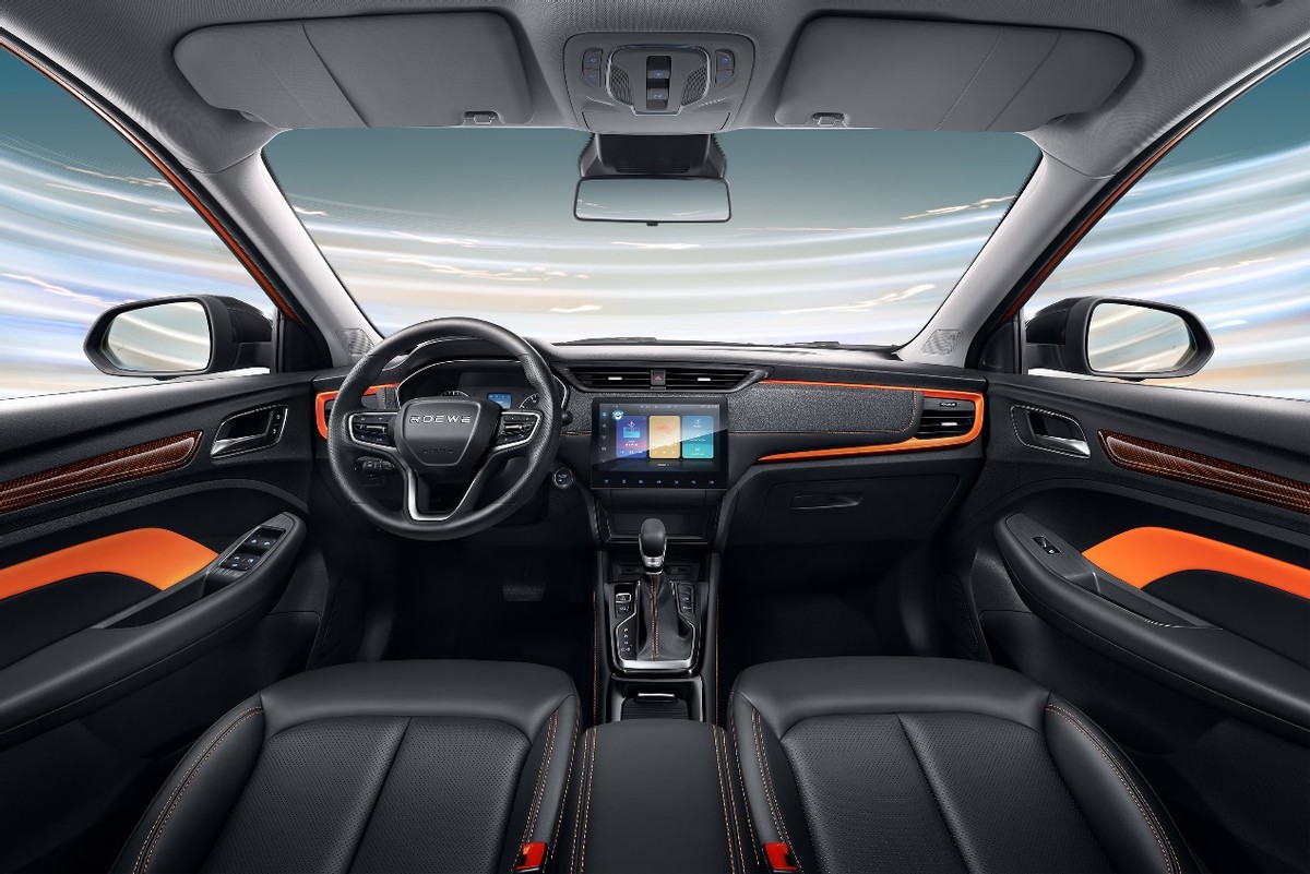 A comprehensive upgrade of appearance, intelligence, and driving. Roewe ...