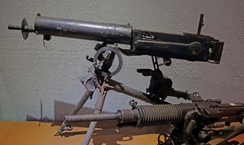 Maxine can keep on firing as long as there is water, can I pee on ice ...