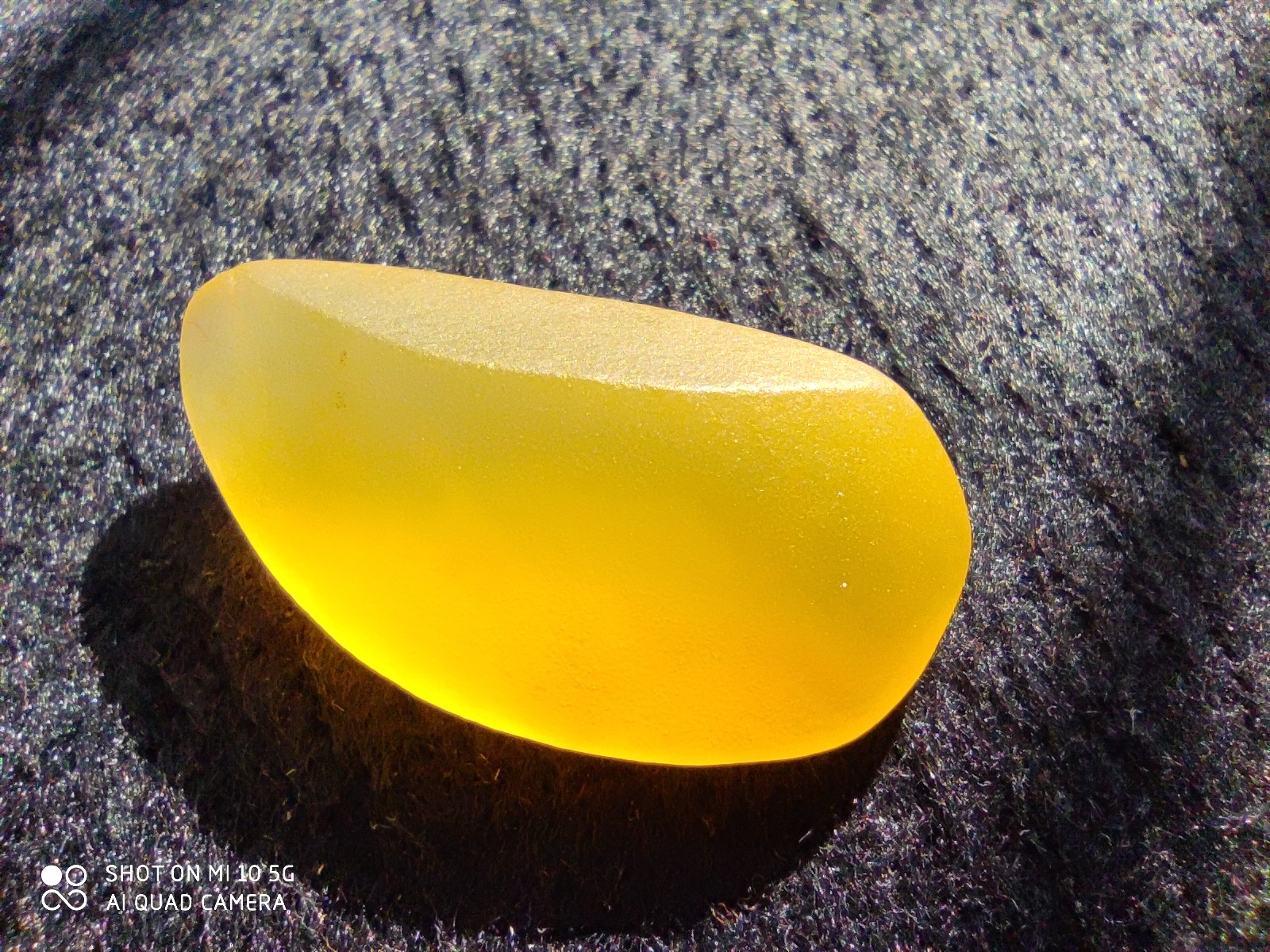 There are thousands of jade, why do you only love golden silk jade - iNEWS