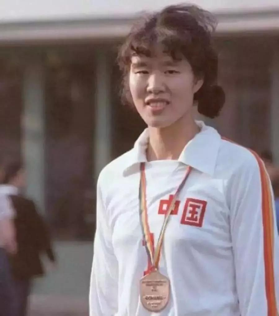 Lang Ping: An idol of the era, what has she experienced in her 48-year ...