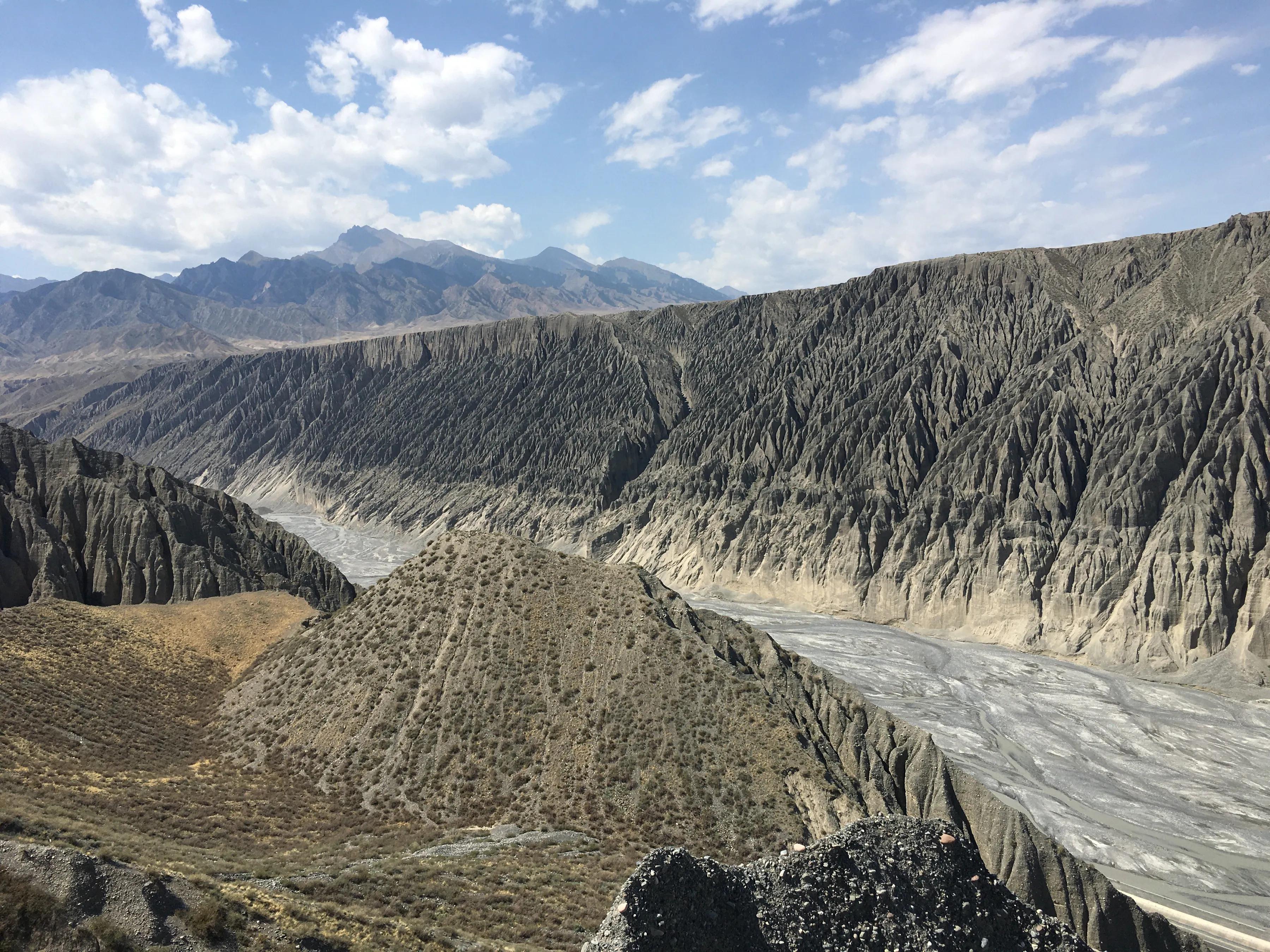 The first check-in point on the Duku Highway-Dushanzi Grand Canyon, a ...
