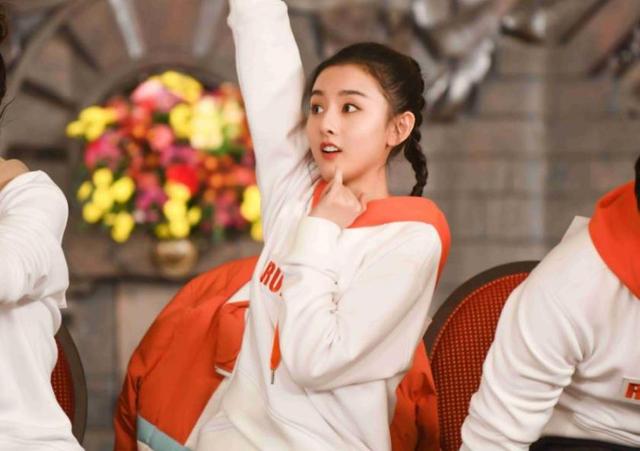 Following the "Children of the Qiao Family", Song Zuer hit another new ...