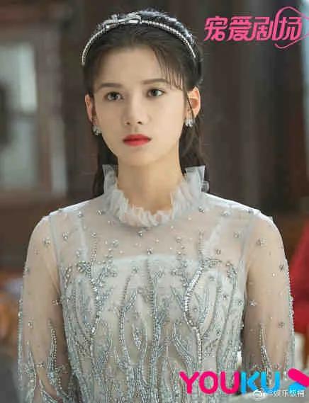 Miss Zhang Jingyi's temperament - iNEWS