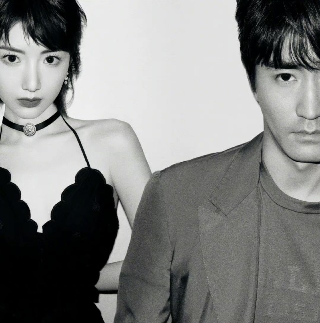Is Mao Xiaotong and Yang Jue in love?Take a couple big shots and ...