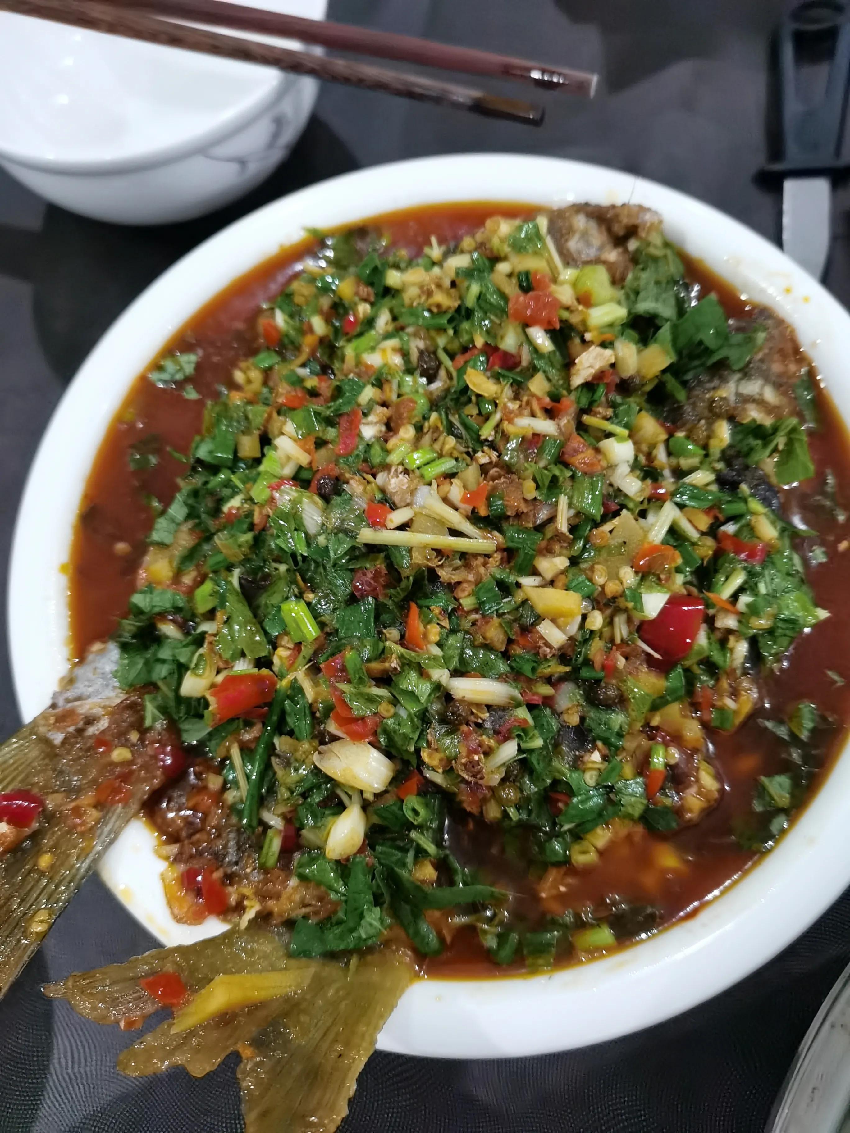 Here comes the dry roasted crucian carp - iMedia