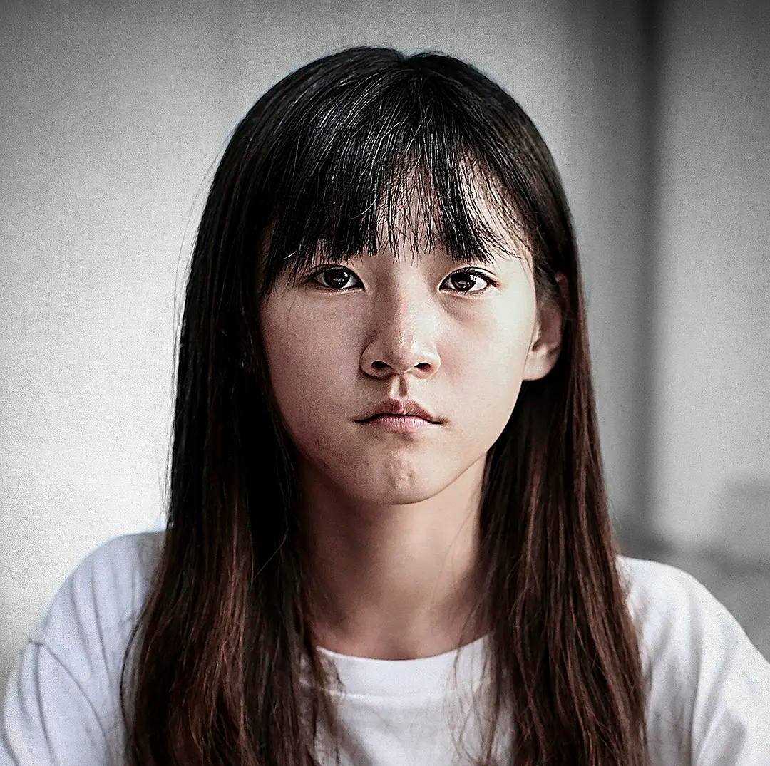 Korean national girl Kim Sae-lun, who is the heroine of KBS again after ...