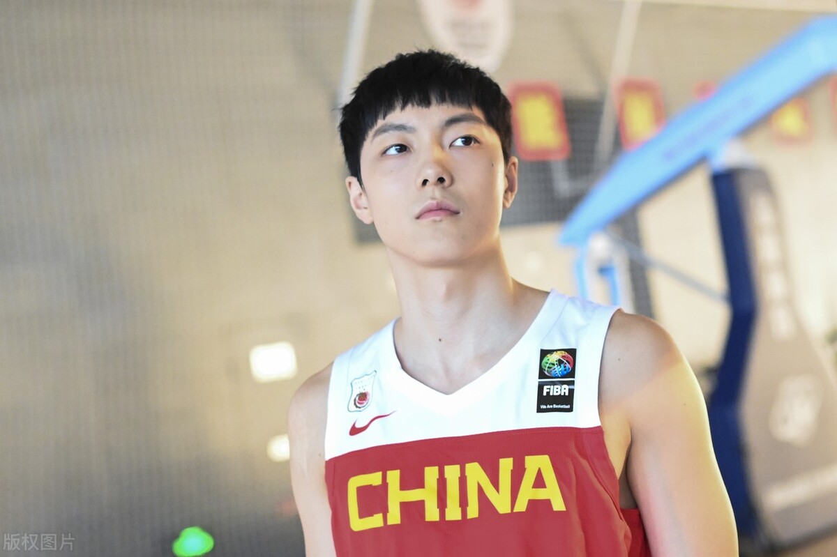 Hu Mingxuan talks about joining the Bucks: concentrate on playing ...