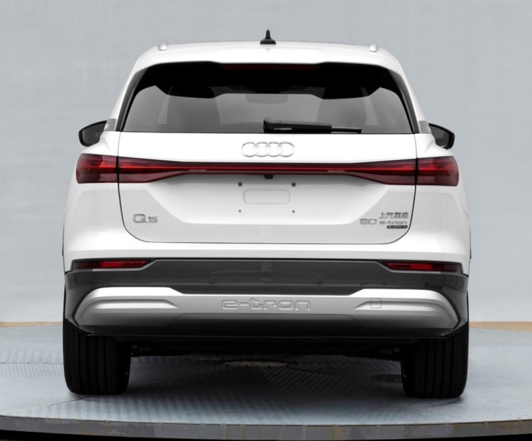 SAIC Audi's first pure electric SUV, Q5 e-tron debut at Guangzhou Auto ...