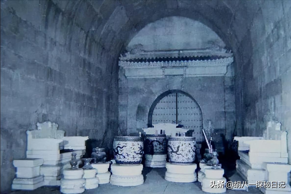 Record the moment when the Wanli Emperor Ding Tomb was excavated: the ...