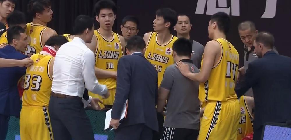 Chen Yingjun has 67 points and 42 assists in the last three games. Is ...