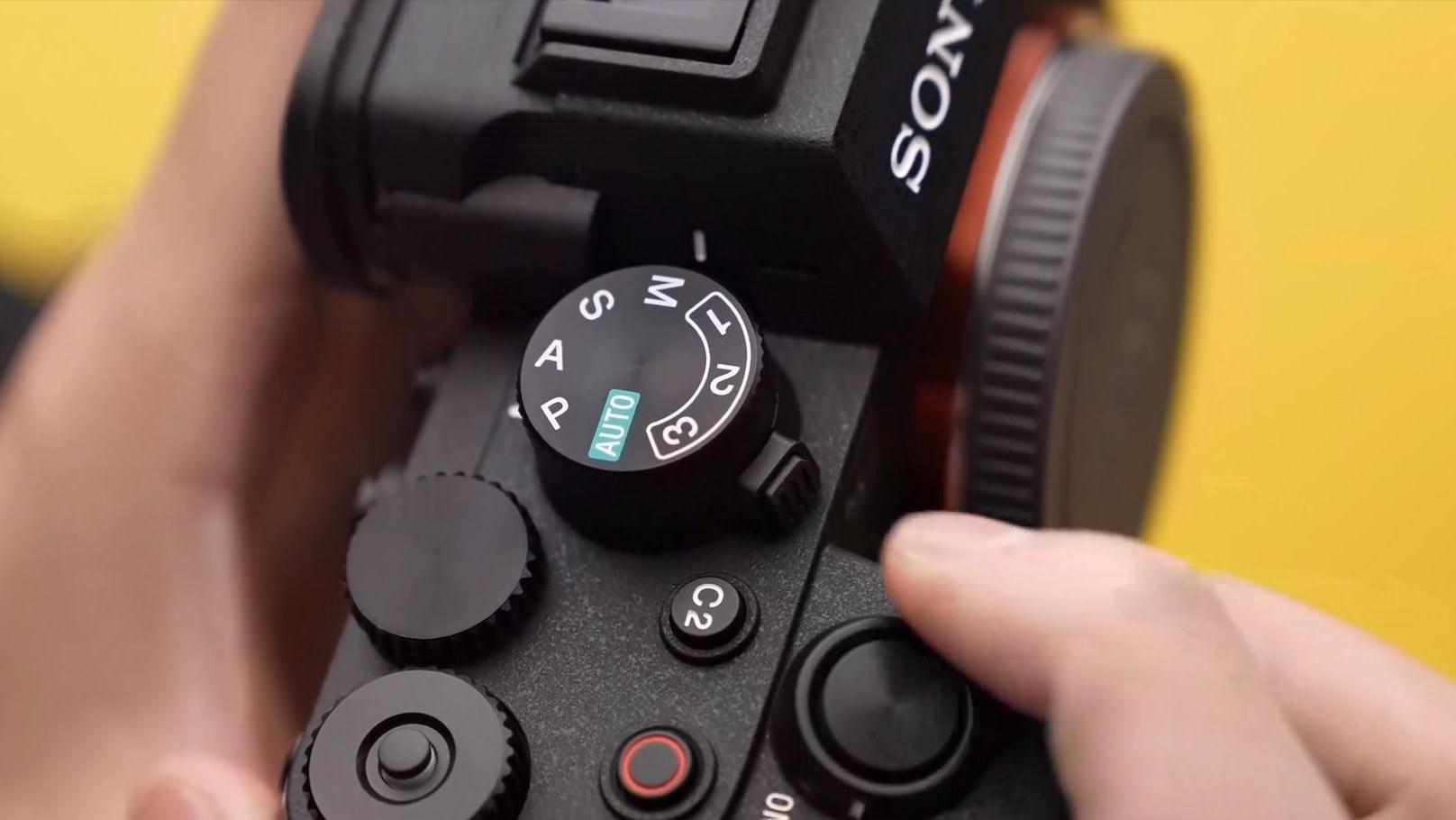 The omnipotent Sony A7M4 is finally here - iNEWS