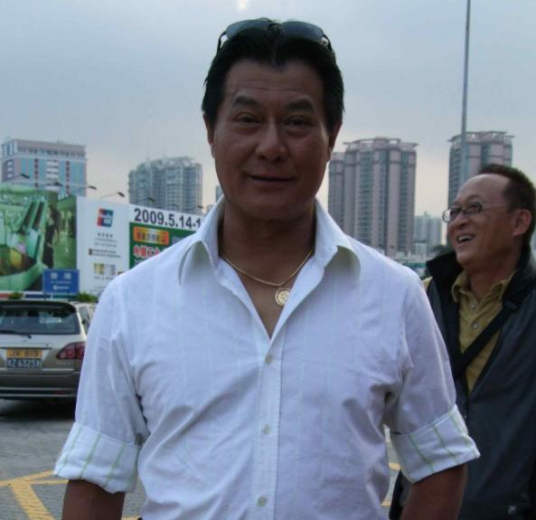 Who did Deng Guangrong offend in Macau?Who was the one who was chased ...