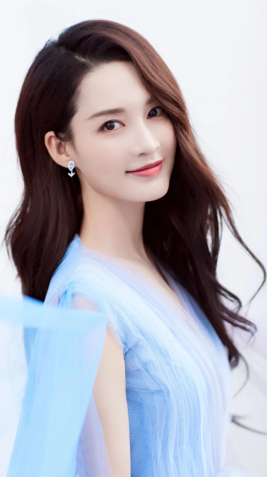 "Drumstick" girl - Li Qin - iMedia