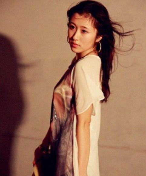 "Wild Girl" Tong Tong was once popular all over the country, but ...