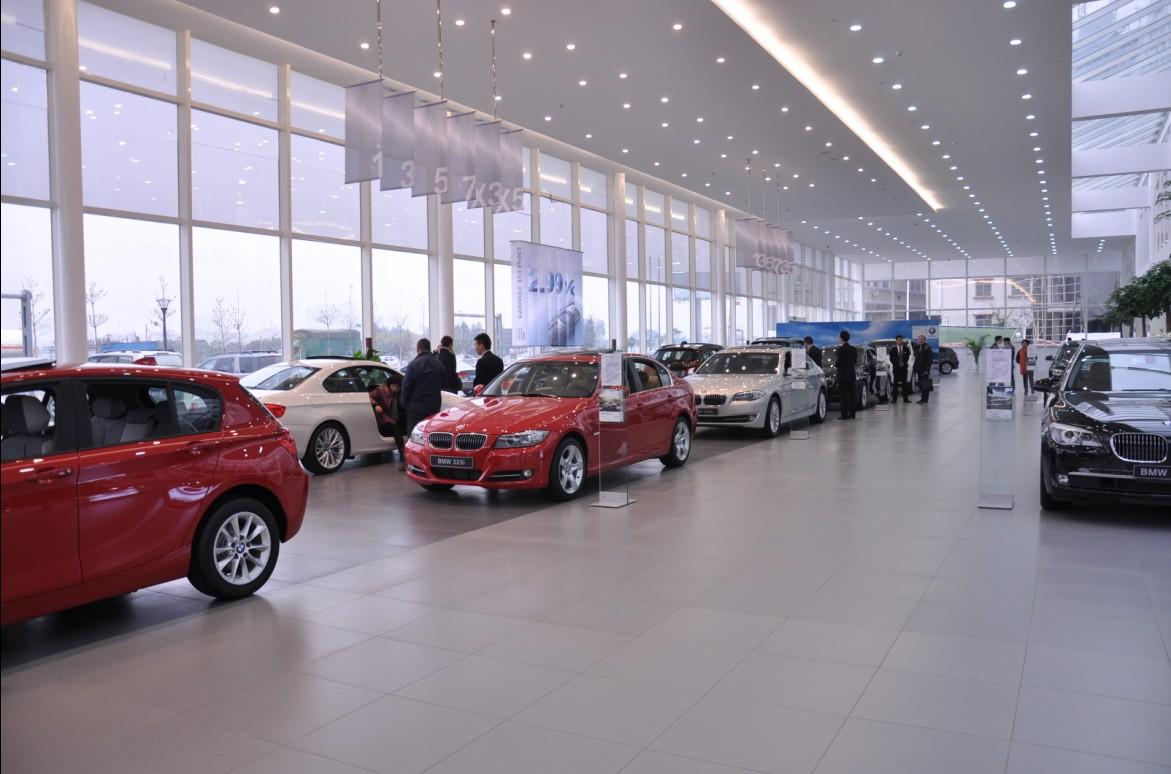 When buying a car in a 4S shop, the salesperson is most afraid that you ...