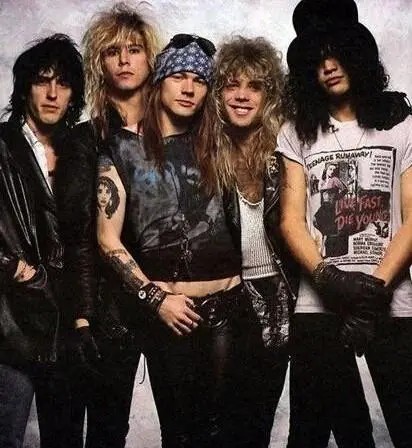 The past and present of guns and roses - iNEWS
