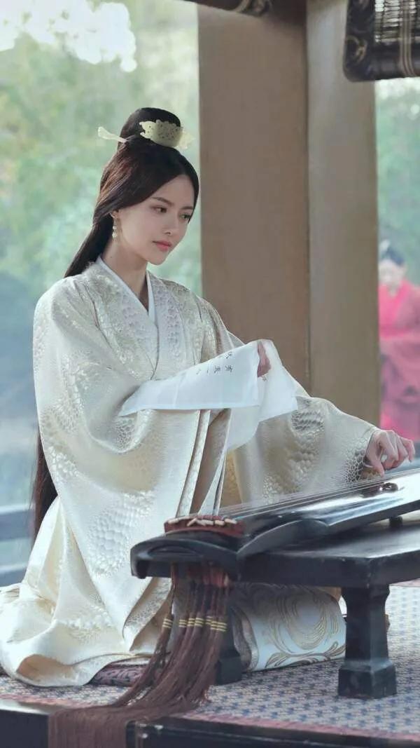 Zhen Mi: She is ranked first in the Three Kingdoms for her character ...