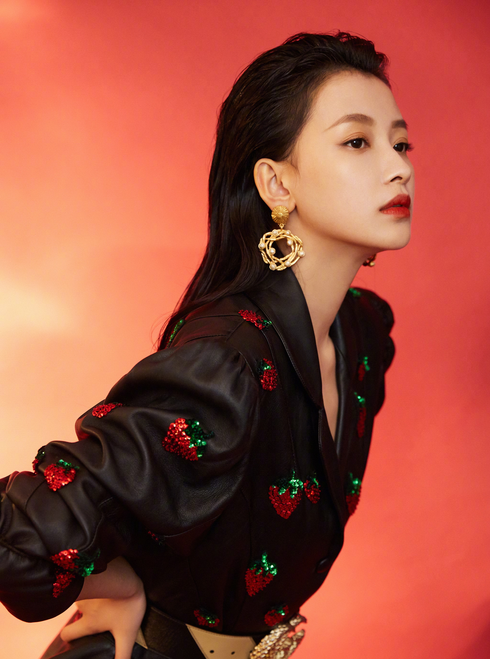 Beautiful and moving-Sun Yi - iNEWS